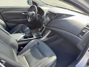 Pelēks Hyundai i40 2012 Telšiai, ar dzinēja tilpumu 1.69 L un nobraukumu 240 tūkst. km par 5200 €, foto 28 vietnē AUTOMOTO.COM.LV