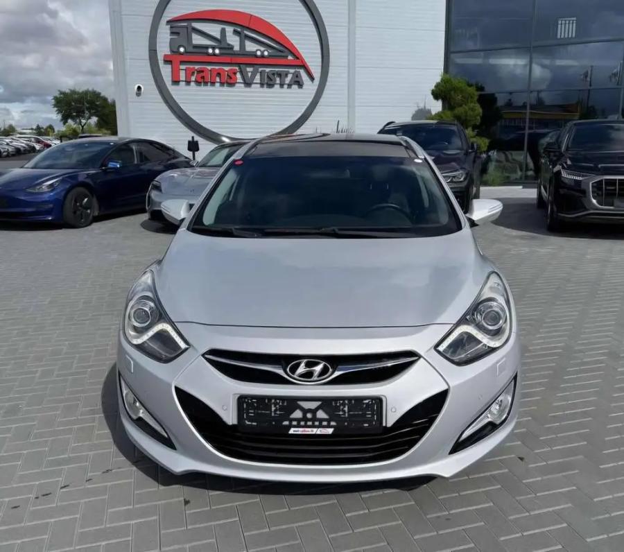 Pelēks Hyundai i40 2012 Telšiai, ar dzinēja tilpumu 1.70 L un nobraukumu 239 tūkst. km par 5190 €, foto 6 vietnē AUTOMOTO.COM.LV