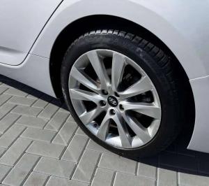Pelēks Hyundai i40 2012 Telšiai, ar dzinēja tilpumu 1.70 L un nobraukumu 239 tūkst. km par 5190 €, foto 12 vietnē AUTOMOTO.COM.LV
