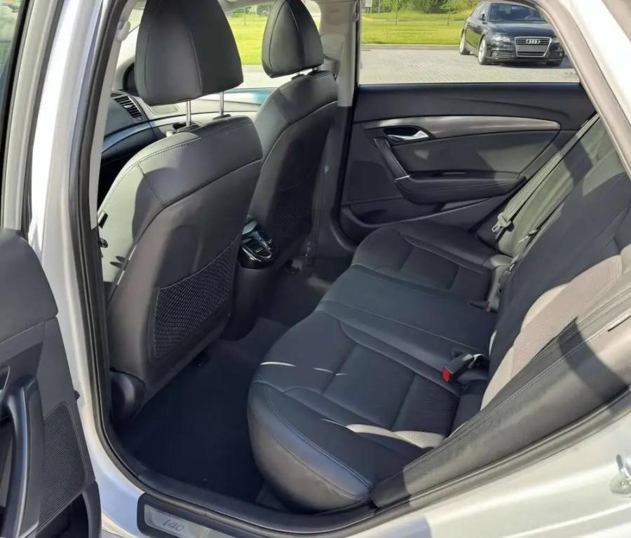 Pelēks Hyundai i40 2012 Telšiai, ar dzinēja tilpumu 1.70 L un nobraukumu 239 tūkst. km par 5190 €, foto 21 vietnē AUTOMOTO.COM.LV