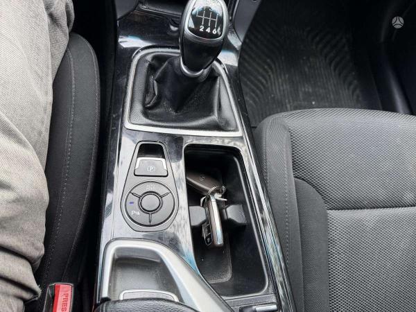 Pelēks Hyundai i40 2012 Marijampole, ar dzinēja tilpumu 1.69 L un nobraukumu 268 tūkst. km par 3250 €, foto 10 vietnē AUTOMOTO.COM.LV