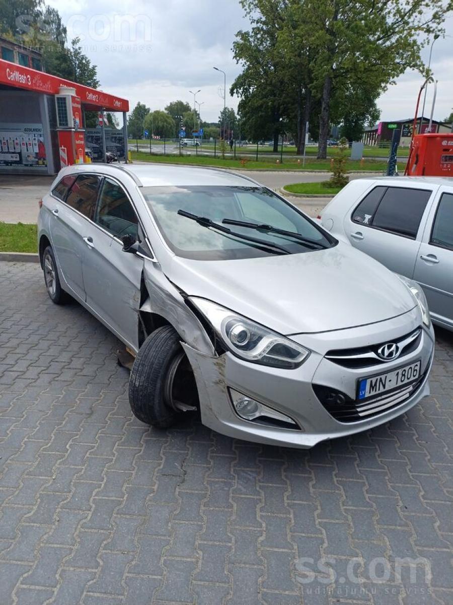 Серый Хендай и40 2012 в Елгава, объемом двигателя 1.70 л и пробегом 235 тыс. км за 2000 €, фото 1 на AUTOMOTO.COM.LV