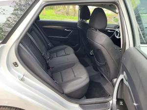 Grey Hyundai i40 2012 in Siauliai, with an engine capacity of 1.70 L and mileage of 295 thousand km for 3750 €, photo 22 on AUTOMOTO.COM.LV