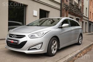 Серый Хендай и40 2012 в Рига, объемом двигателя 1.70 л и пробегом 259 тыс. км за 3000 €, фото 4 на AUTOMOTO.COM.LV