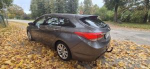 Grey Hyundai i40 2012 in Ogre, with an engine capacity of 1.70 L and mileage of 370 thousand km for 3500 €, photo 4 on AUTOMOTO.COM.LV