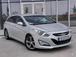 Pelēks Hyundai i40 2013 Viļņa, ar dzinēja tilpumu 1.69 L un nobraukumu 267 tūkst. km par 5000 €, foto  vietnē AUTOMOTO.COM.LV