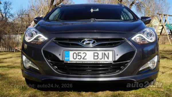 Pelēks Hyundai i40 2013 Tallina, ar dzinēja tilpumu 1.60 L un nobraukumu 119 tūkst. km par 9000 €, foto 6 vietnē AUTOMOTO.COM.LV