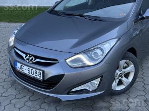 Серый Хендай и40 2013 в Рига, объемом двигателя 1.70 л и пробегом 224 тыс. км за 3890 €, фото 4 на AUTOMOTO.COM.LV