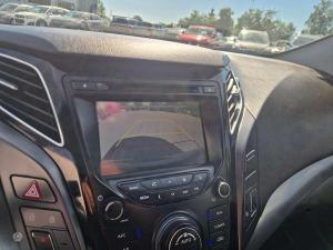 Grey Hyundai i40 2013 in Ukmerge, with an engine capacity of 1.69 L and mileage of 140 thousand km for 4550 €, photo 24 on AUTOMOTO.COM.LV