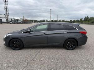 Pelēks Hyundai i40 2013 Marijampole, ar dzinēja tilpumu 1.70 L un nobraukumu 257 tūkst. km par 4950 €, foto 9 vietnē AUTOMOTO.COM.LV