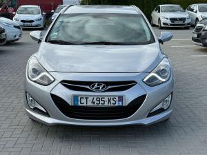 Pelēks Hyundai i40 2013 Tauragė, ar dzinēja tilpumu 1.69 L un nobraukumu 300 tūkst. km par 3900 €, foto  vietnē AUTOMOTO.COM.LV