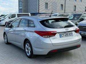Grey Hyundai i40 2013 in Taurage, with an engine capacity of 1.69 L and mileage of 300 thousand km for 3900 €, photo 7 on AUTOMOTO.COM.LV