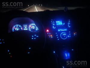 Grey Hyundai i40 2013 in Riga, with an engine capacity of 1.70 L and mileage of 290 thousand km for 4500 €, photo 11 on AUTOMOTO.COM.LV
