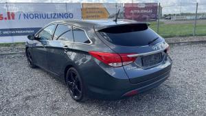 Pelēks Hyundai i40 2013 Marijampole, ar dzinēja tilpumu 1.70 L un nobraukumu 266 tūkst. km par 5290 €, foto 11 vietnē AUTOMOTO.COM.LV