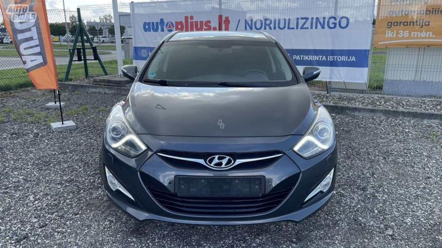 Pelēks Hyundai i40 2013 Marijampole, ar dzinēja tilpumu 1.70 L un nobraukumu 266 tūkst. km par 5290 €, foto 25 vietnē AUTOMOTO.COM.LV