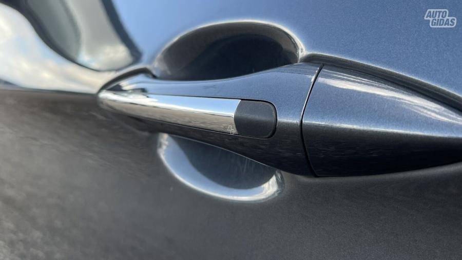 Pelēks Hyundai i40 2013 Marijampole, ar dzinēja tilpumu 1.70 L un nobraukumu 266 tūkst. km par 5290 €, foto 35 vietnē AUTOMOTO.COM.LV