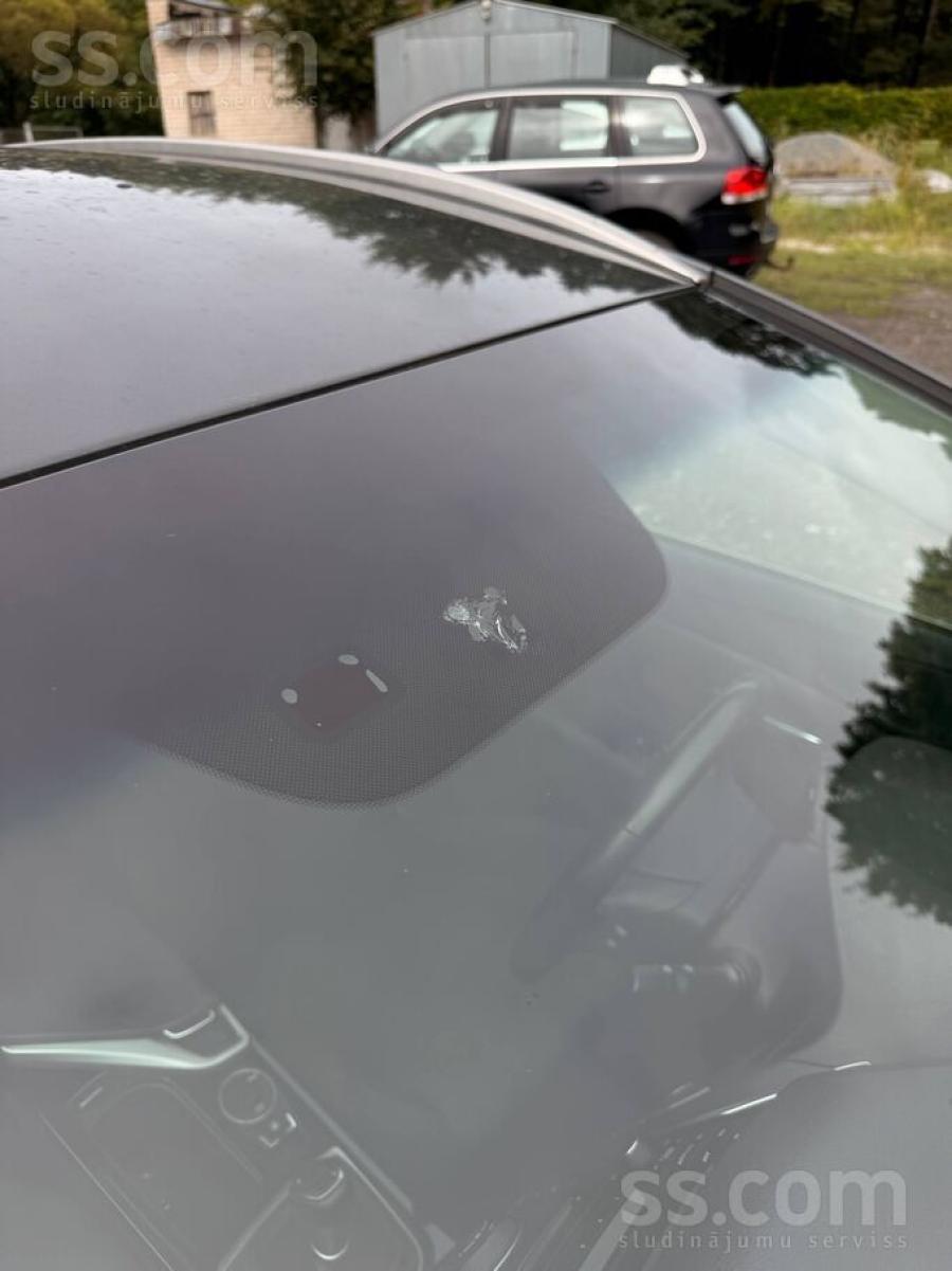 Grey Hyundai i40 2013 in Ventspils, with an engine capacity of 1.70 L and mileage of 144 thousand km for 7950 €, photo 10 on AUTOMOTO.COM.LV