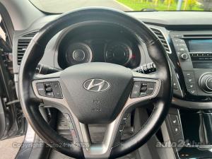 Grey Hyundai i40 2013 in Tallinn, with an engine capacity of 1.60 L and mileage of 119 thousand km for 7749 €, photo 15 on AUTOMOTO.COM.LV