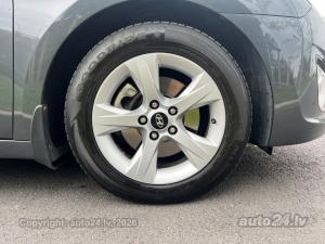 Grey Hyundai i40 2013 in Tallinn, with an engine capacity of 1.60 L and mileage of 119 thousand km for 7749 €, photo 16 on AUTOMOTO.COM.LV
