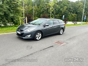 Grey Hyundai i40 2013 in Tallinn, with an engine capacity of 1.60 L and mileage of 119 thousand km for 7749 €, photo 21 on AUTOMOTO.COM.LV