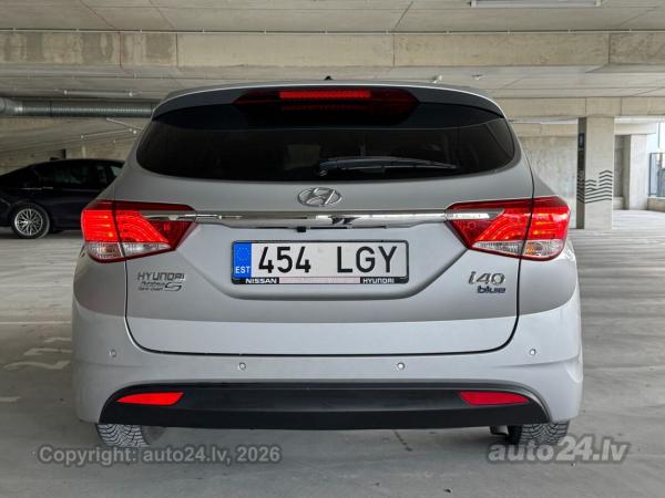 Grey Hyundai i40 2014 in Tallinn, with an engine capacity of 1.70 L and mileage of 94 thousand km for 8990 €, photo 7 on AUTOMOTO.COM.LV