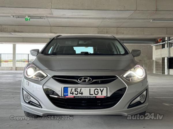Grey Hyundai i40 2014 in Tallinn, with an engine capacity of 1.70 L and mileage of 94 thousand km for 8990 €, photo 8 on AUTOMOTO.COM.LV