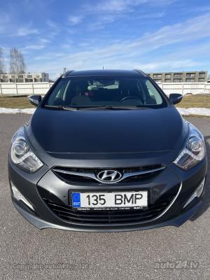 Grey Hyundai i40 2014 in Tartu, with an engine capacity of 1.60 L and mileage of 169 thousand km for 6500 €, photo 4 on AUTOMOTO.COM.LV