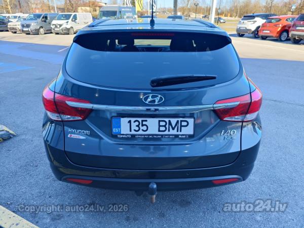 Grey Hyundai i40 2014 in Tartu, with an engine capacity of 1.60 L and mileage of 169 thousand km for 6990 €, photo 4 on AUTOMOTO.COM.LV