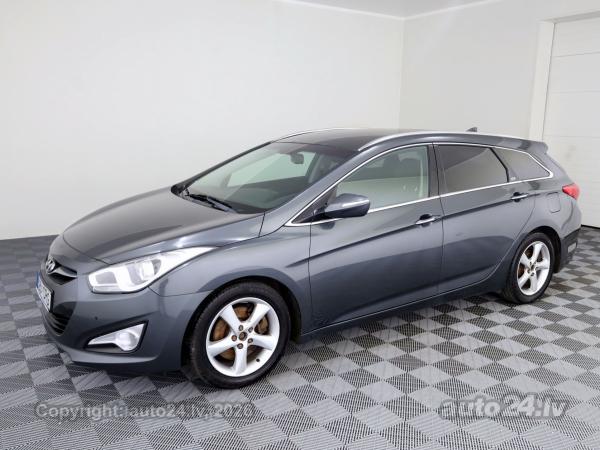 Hyundai i40 2014 Tallina vietnÄ PelÄks Hyundai i40 2014 Tallina, ar dzinÄja tilpumu 1.70 L un nobraukumu 322 tÅ«kst. km par 2999 ā¬, foto 3 vietnÄ AUTOMOTO.COM.LV