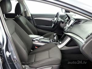 Grey Hyundai i40 2014 in Tallinn, with an engine capacity of 1.70 L and mileage of 322 thousand km for 2999 €, photo 7 on AUTOMOTO.COM.LV