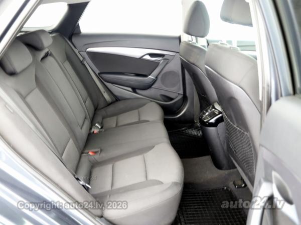 Hyundai i40 2014 Tallina vietnÄ PelÄks Hyundai i40 2014 Tallina, ar dzinÄja tilpumu 1.70 L un nobraukumu 322 tÅ«kst. km par 2999 ā¬, foto 8 vietnÄ AUTOMOTO.COM.LV