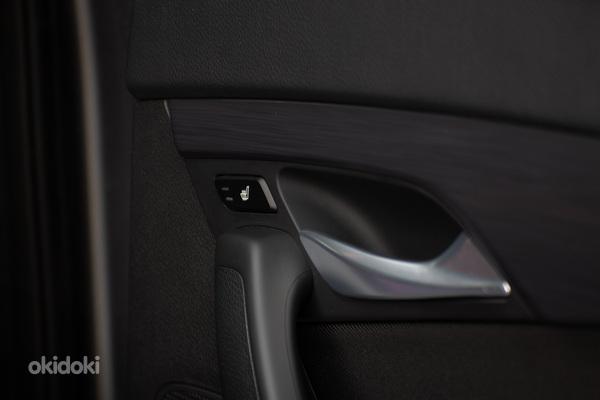 Pelēks Hyundai i40 2015 Kohtla-Jerve, ar dzinēja tilpumu 1.70 L un nobraukumu 197 tūkst. km par 8199 €, foto 10 vietnē AUTOMOTO.COM.LV