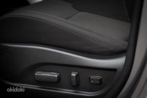 Pelēks Hyundai i40 2015 Kohtla-Jerve, ar dzinēja tilpumu 1.70 L un nobraukumu 197 tūkst. km par 8199 €, foto 13 vietnē AUTOMOTO.COM.LV