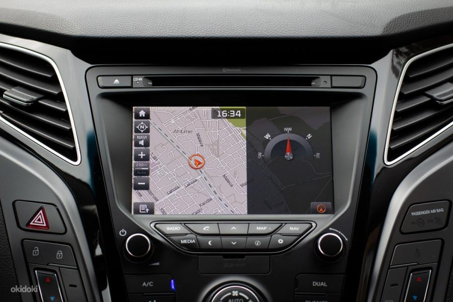 Pelēks Hyundai i40 2015 Kohtla-Jerve, ar dzinēja tilpumu 1.70 L un nobraukumu 197 tūkst. km par 8199 €, foto 27 vietnē AUTOMOTO.COM.LV