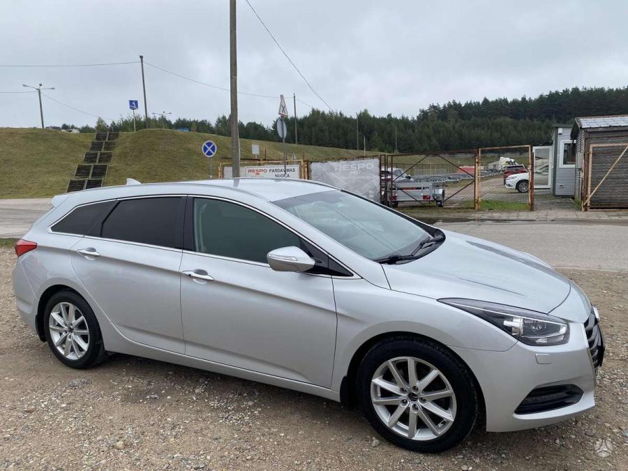 Grey Hyundai i40 2015 in Vilnius, with an engine capacity of 1.69 L and mileage of 498 thousand km for 4600 €, photo 12 on AUTOMOTO.COM.LV