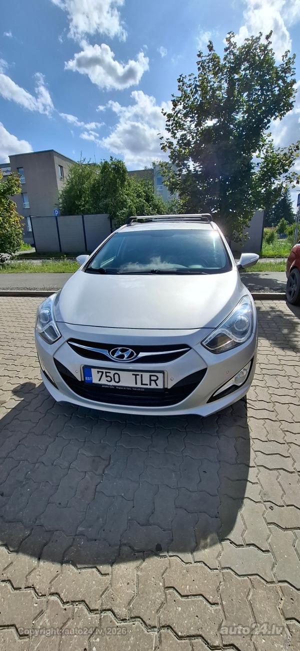 Grey Hyundai i40 2015 in Tartu, with an engine capacity of 1.70 L and mileage of 148 thousand km for 7550 €, photo 4 on AUTOMOTO.COM.LV