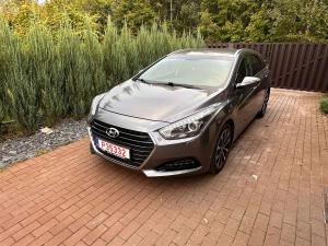 Grey Hyundai i40 2015 in Kaunas, with an engine capacity of 1.69 L and mileage of 266 thousand km for 6200 €, photo 6 on AUTOMOTO.COM.LV