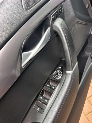 Grey Hyundai i40 2015 in Kaunas, with an engine capacity of 1.69 L and mileage of 266 thousand km for 6200 €, photo 16 on AUTOMOTO.COM.LV