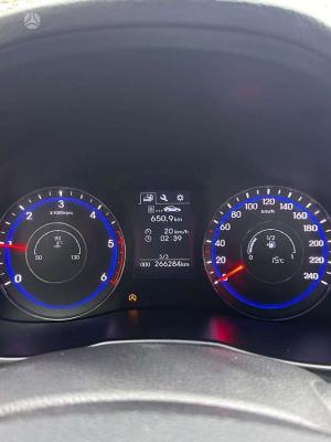 Grey Hyundai i40 2015 in Kaunas, with an engine capacity of 1.69 L and mileage of 266 thousand km for 6200 €, photo 17 on AUTOMOTO.COM.LV