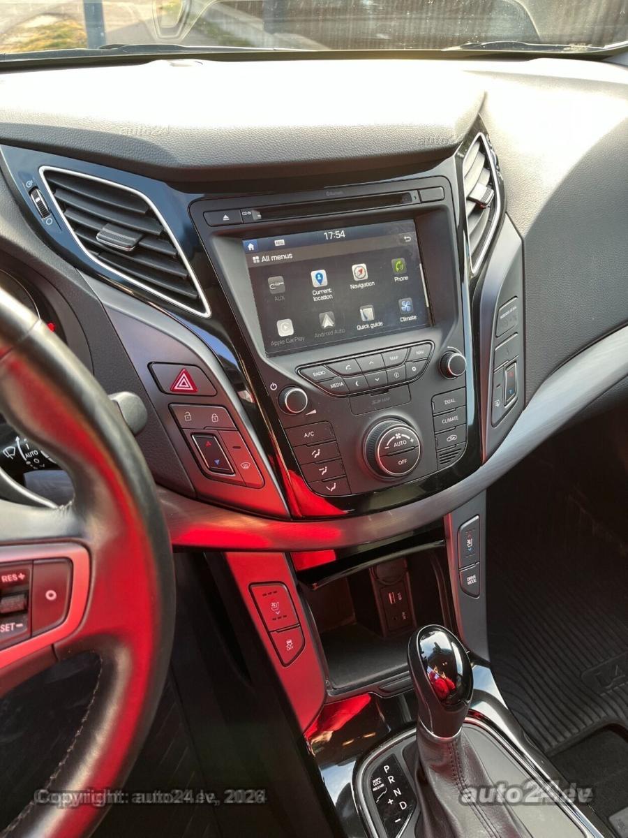 Grey Hyundai i40 2016 in Tallinn, with an engine capacity of 1.70 L and mileage of 97 thousand km for 10500 €, photo 11 on AUTOMOTO.COM.LV