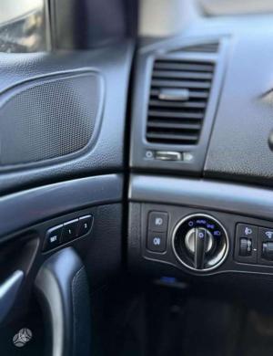 Pelēks Hyundai i40 2016 Viļņa, ar dzinēja tilpumu 1.70 L un nobraukumu 264 tūkst. km par 7700 €, foto 16 vietnē AUTOMOTO.COM.LV
