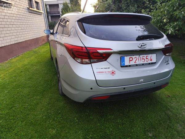 Pelēks Hyundai i40 2016 Utena, ar dzinēja tilpumu 1.70 L un nobraukumu 240 tūkst. km par 5790 €, foto 10 vietnē AUTOMOTO.COM.LV