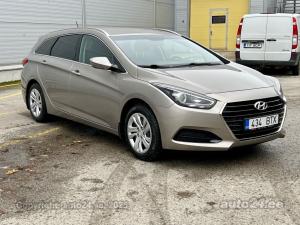 Grey Hyundai i40 2017 in Parnu, with an engine capacity of 1.70 L and mileage of 169 thousand km for 8990 €, photo 3 on AUTOMOTO.COM.LV