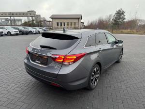 Grey Hyundai i40 2017 in Telschi, with an engine capacity of 1.69 L and mileage of 255 thousand km for 6999 €, photo 7 on AUTOMOTO.COM.LV