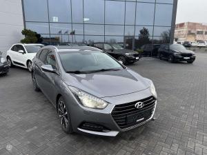 Grey Hyundai i40 2017 in Telschi, with an engine capacity of 1.69 L and mileage of 255 thousand km for 6999 €, photo 14 on AUTOMOTO.COM.LV