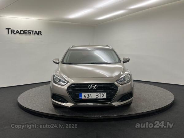 Pelēks Hyundai i40 2017 Pērnava, ar dzinēja tilpumu 1.70 L un nobraukumu 169 tūkst. km par 8990 €, foto 2 vietnē AUTOMOTO.COM.LV