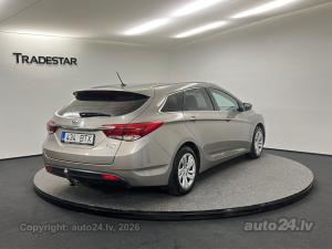 Grey Hyundai i40 2017 in Parnu, with an engine capacity of 1.70 L and mileage of 169 thousand km for 8990 €, photo 5 on AUTOMOTO.COM.LV