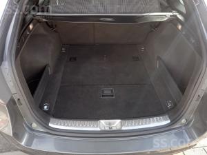 Grey Hyundai i40 2017 in Riga, with an engine capacity of 1.70 L and mileage of 325 thousand km for 6250 €, photo 5 on AUTOMOTO.COM.LV