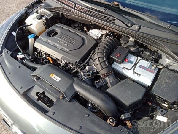 Pelēks Hyundai i40 2017 Rīga, ar dzinēja tilpumu 1.70 L un nobraukumu 325 tūkst. km par 6250 €, foto 5 vietnē AUTOMOTO.COM.LV