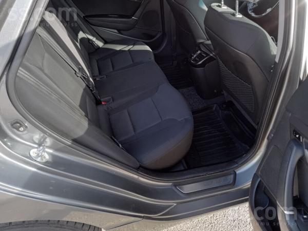 Pelēks Hyundai i40 2017 Rīga, ar dzinēja tilpumu 1.70 L un nobraukumu 325 tūkst. km par 6250 €, foto 9 vietnē AUTOMOTO.COM.LV